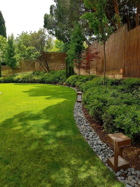 How to Make Leading Lines In Your Garden - DIY Morning