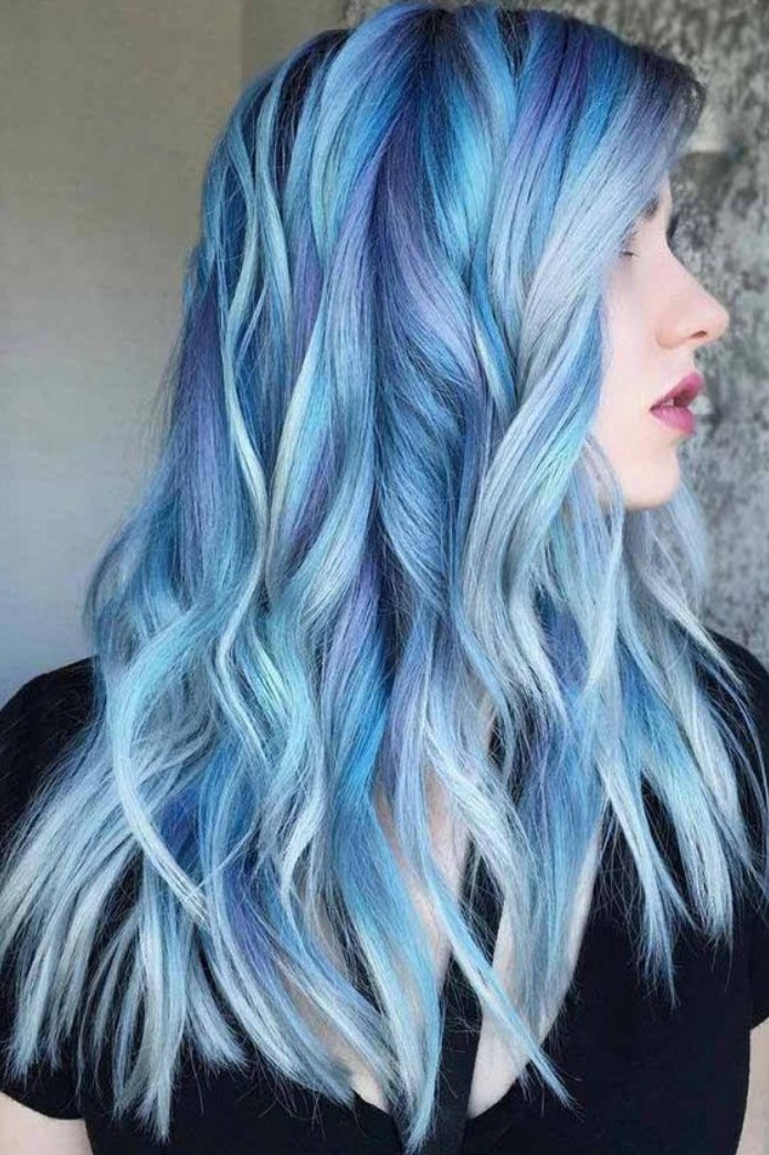 15+ Best Blue Hairstyles For a Marine Touch In Your Look