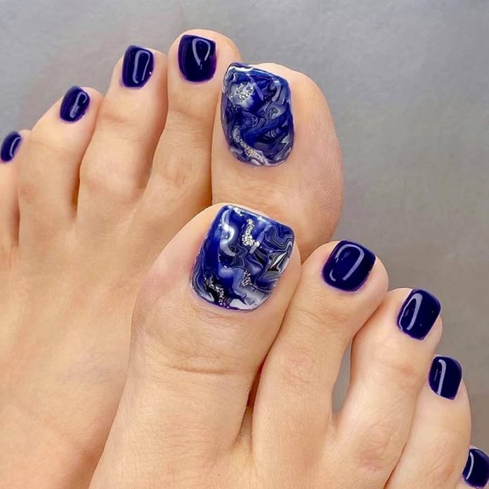 15 Stunning Toe Nail Designs for Every Season and Occasion - DIY Morning