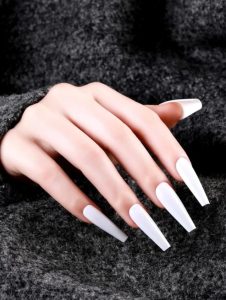 25 Stunning White Nail Designs for a Chic and Elegant Look - DIY Morning